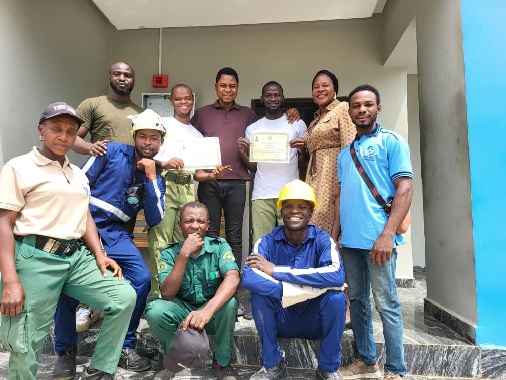 Alles Charis Gas Limited